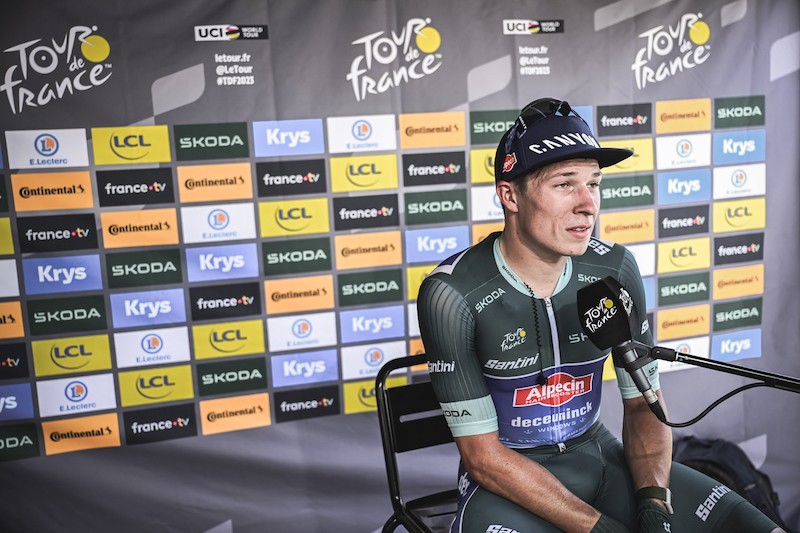 【ツール・ド・フランス現場雑感】ボルドーなのにビール、レオンなのにパエリア - PRESSPORTS