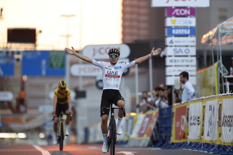 ポガチャルがツール・ド・フランスさいたまでクスを抑えて優勝 - PRESSPORTS