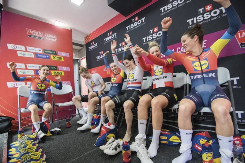 ラ・ブエルタフェメニーナ開幕…初日のチームTTはリドル・トレック優勝 - PRESSPORTS