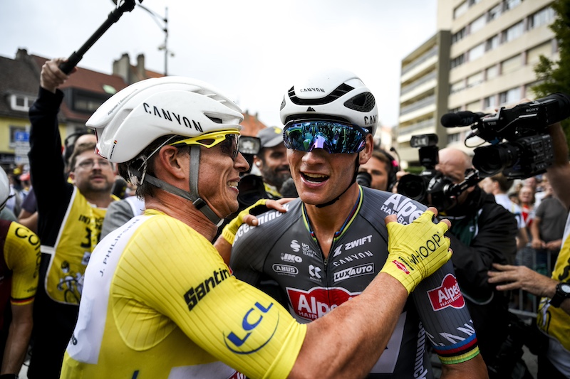 【ツール・ド・フランス第2S】ファンデルプール優勝でマイヨジョーヌをフィリプセンから譲り受ける - PRESSPORTS