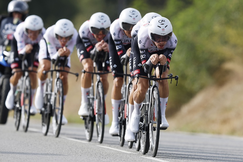 【ブエルタ・ア・エスパーニャ第5S】UAEがトップタイム…首位はヴィンゲゴー - PRESSPORTS